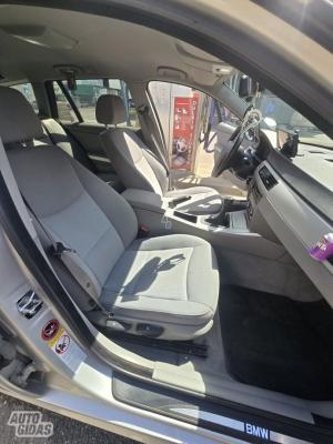 Pelēks BMW 320 2009 Viļņa, ar dzinēja tilpumu 2.00 L un nobraukumu 323 tūkst. km par 3000 €, foto 13 vietnē AUTOMOTO.COM.LV