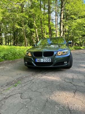 Grey BMW 320 2009 in Liepaja, with an engine capacity of 2.00 L and mileage of 245 thousand km for 4000 €, photo  on AUTOMOTO.COM.LV
