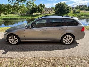 Grey BMW 320 2009 in Bauska, with an engine capacity of 2.00 L and mileage of 435 thousand km for 3200 €, photo 12 on AUTOMOTO.COM.LV