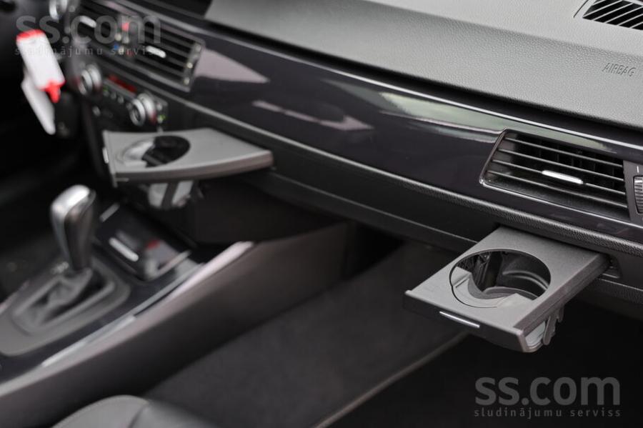 Pelēks BMW 320 2009 Tukums, ar dzinēja tilpumu 2.00 L un nobraukumu 303 tūkst. km par 5700 €, foto 10 vietnē AUTOMOTO.COM.LV