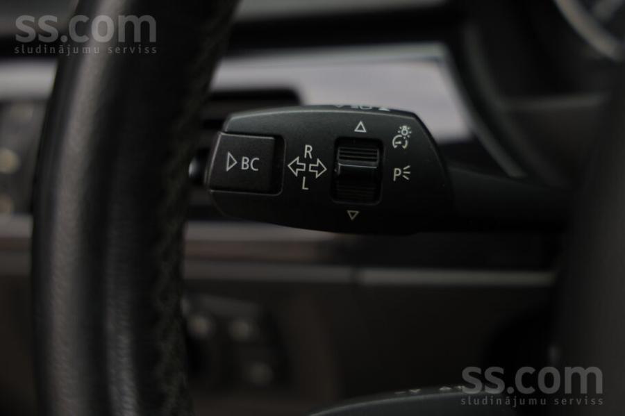 Pelēks BMW 320 2009 Tukums, ar dzinēja tilpumu 2.00 L un nobraukumu 303 tūkst. km par 5700 €, foto 22 vietnē AUTOMOTO.COM.LV
