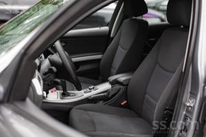 Grey BMW 320 2009 in Riga, with an engine capacity of 2.00 L and mileage of 429 thousand km for 5490 €, photo 12 on AUTOMOTO.COM.LV