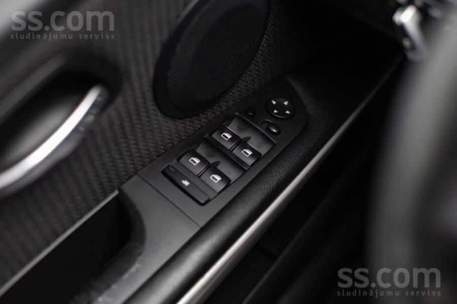 Grey BMW 320 2009 in Riga, with an engine capacity of 2.00 L and mileage of 429 thousand km for 5490 €, photo 14 on AUTOMOTO.COM.LV