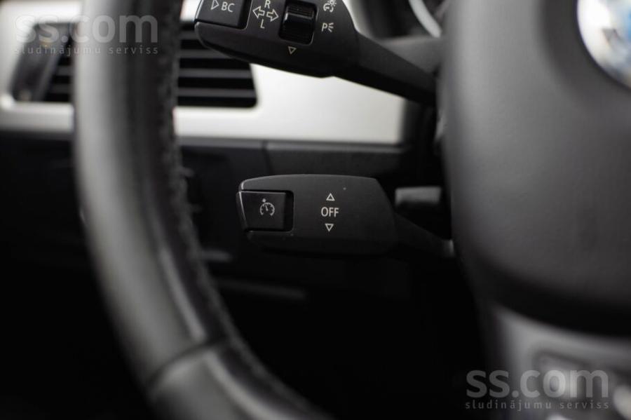Grey BMW 320 2009 in Riga, with an engine capacity of 2.00 L and mileage of 429 thousand km for 5490 €, photo 16 on AUTOMOTO.COM.LV