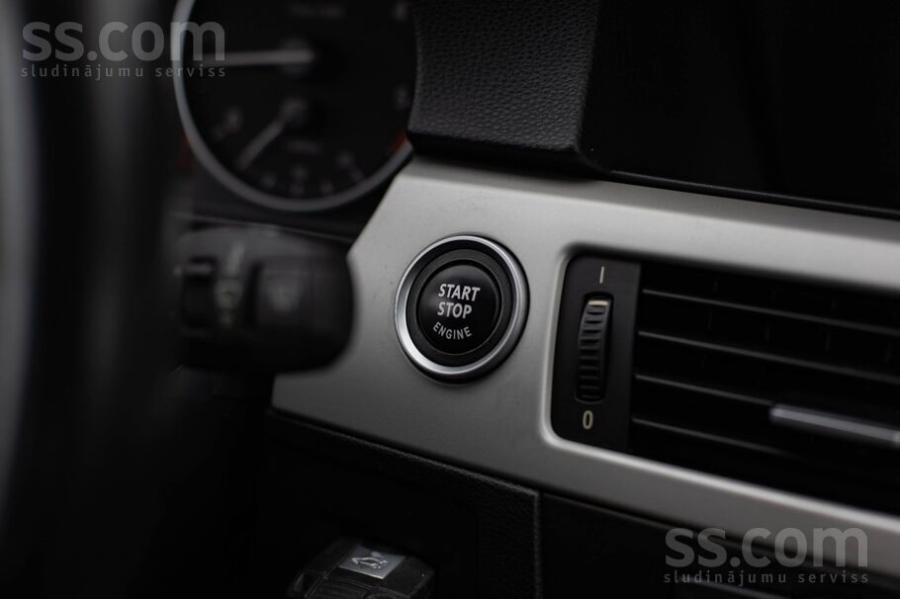 Grey BMW 320 2009 in Riga, with an engine capacity of 2.00 L and mileage of 429 thousand km for 5490 €, photo 18 on AUTOMOTO.COM.LV