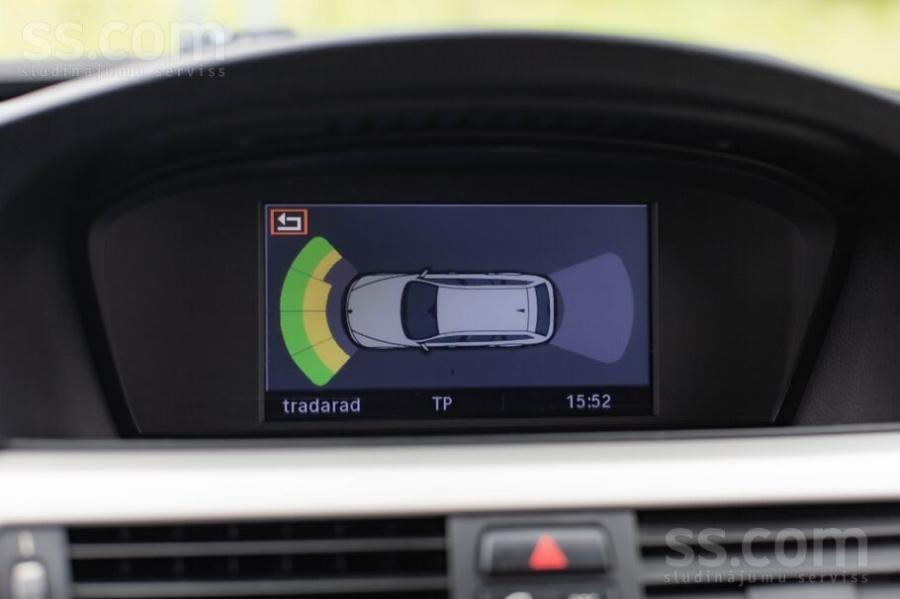 Grey BMW 320 2009 in Riga, with an engine capacity of 2.00 L and mileage of 429 thousand km for 5490 €, photo 20 on AUTOMOTO.COM.LV