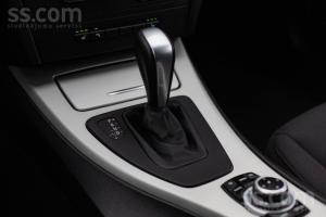 Grey BMW 320 2009 in Riga, with an engine capacity of 2.00 L and mileage of 429 thousand km for 5490 €, photo 24 on AUTOMOTO.COM.LV