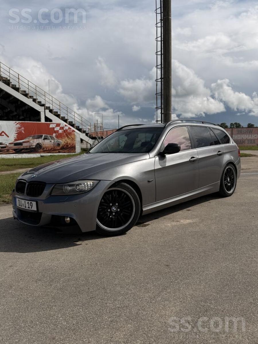 Pelēks BMW 320 2009 Bauska, ar dzinēja tilpumu 2.00 L un nobraukumu 0 tūkst. km par 5550 €, foto 1 vietnē AUTOMOTO.COM.LV