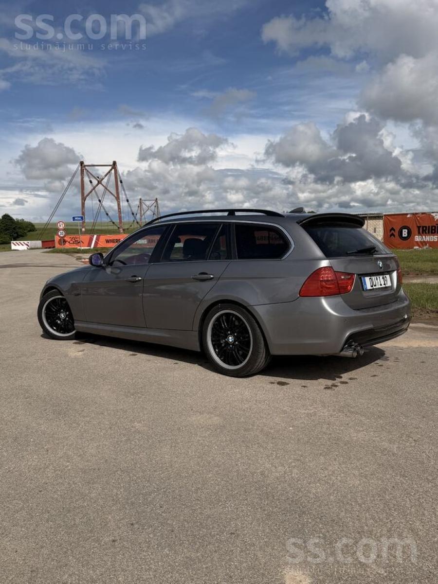 Pelēks BMW 320 2009 Bauska, ar dzinēja tilpumu 2.00 L un nobraukumu 0 tūkst. km par 5550 €, foto 5 vietnē AUTOMOTO.COM.LV