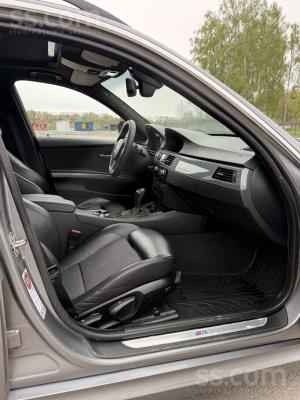 Pelēks BMW 320 2009 Bauska, ar dzinēja tilpumu 2.00 L un nobraukumu 0 tūkst. km par 5550 €, foto 10 vietnē AUTOMOTO.COM.LV