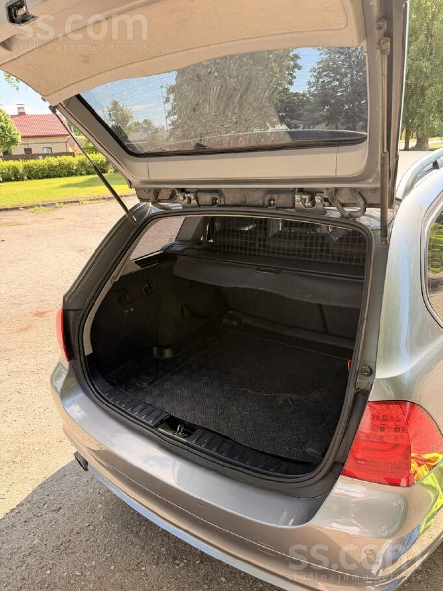 Pelēks BMW 320 2009 Liepāja, ar dzinēja tilpumu 2.00 L un nobraukumu 309 tūkst. km par 3500 €, foto 7 vietnē AUTOMOTO.COM.LV
