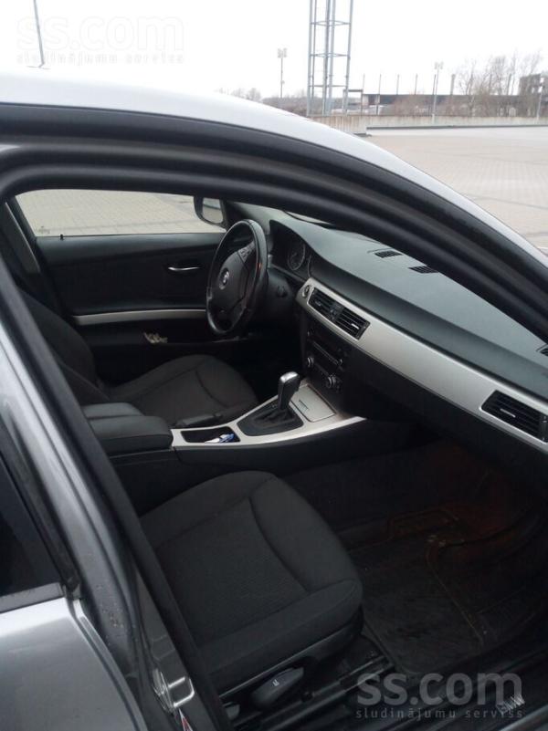 Pelēks BMW 320 2009 Rīga, ar dzinēja tilpumu 2.00 L un nobraukumu 332 tūkst. km par 3550 €, foto 4 vietnē AUTOMOTO.COM.LV
