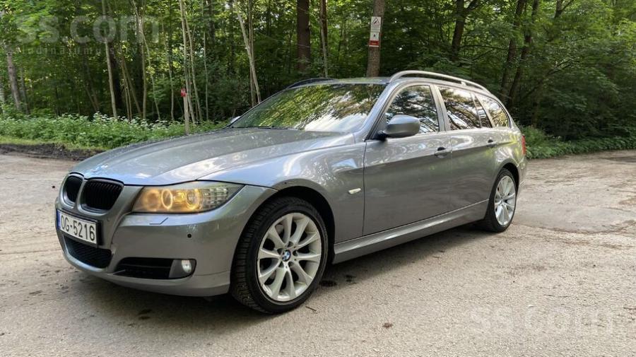 Grey BMW 320 2009 in Riga, with an engine capacity of 2.00 L and mileage of 416 thousand km for 3150 €, photo 4 on AUTOMOTO.COM.LV