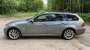 Grey BMW 320 2009 in Riga, with an engine capacity of 2.00 L and mileage of 416 thousand km for 3150 €, photo 5 on AUTOMOTO.COM.LV