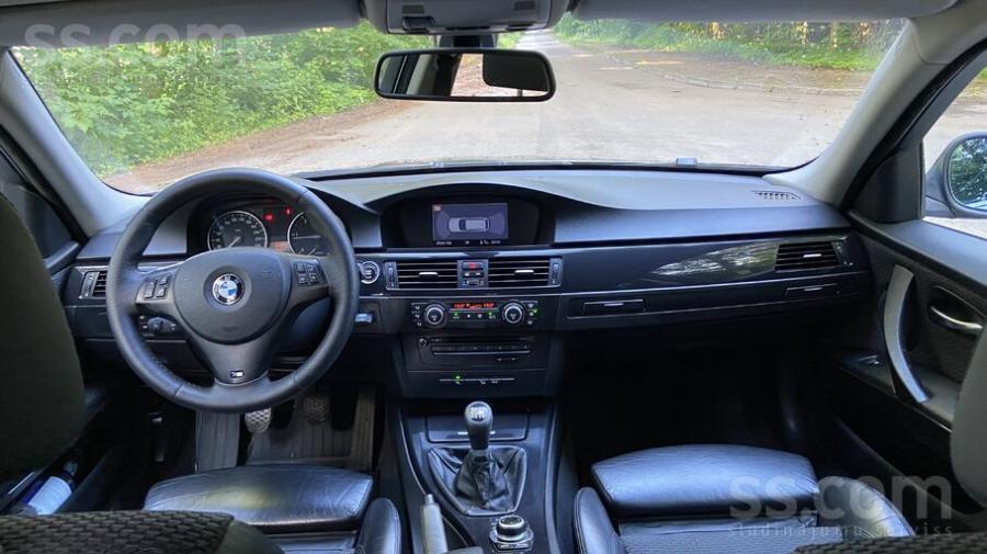 Grey BMW 320 2009 in Riga, with an engine capacity of 2.00 L and mileage of 416 thousand km for 3150 €, photo 12 on AUTOMOTO.COM.LV