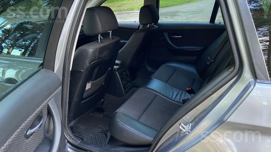 Grey BMW 320 2009 in Riga, with an engine capacity of 2.00 L and mileage of 416 thousand km for 3150 €, photo 13 on AUTOMOTO.COM.LV