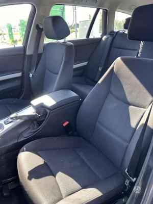 Grey BMW 320 2009 in Kaunas, with an engine capacity of 2.00 L and mileage of 281 thousand km for 4400 €, photo 13 on AUTOMOTO.COM.LV