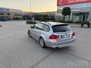 Grey BMW 320 2009 in Riga, with an engine capacity of 2.00 L and mileage of 342 thousand km for 3850 €, photo 6 on AUTOMOTO.COM.LV