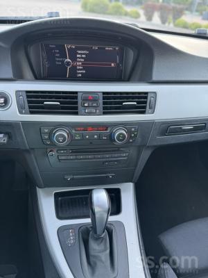 Grey BMW 320 2009 in Riga, with an engine capacity of 2.00 L and mileage of 342 thousand km for 3850 €, photo 12 on AUTOMOTO.COM.LV