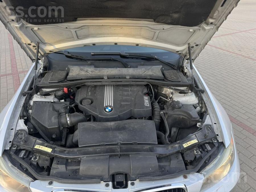 Grey BMW 320 2009 in Riga, with an engine capacity of 2.00 L and mileage of 342 thousand km for 3850 €, photo 14 on AUTOMOTO.COM.LV