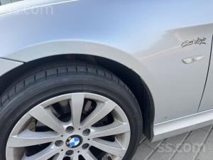 Grey BMW 320 2009 in Riga, with an engine capacity of 2.00 L and mileage of 342 thousand km for 3850 €, photo 17 on AUTOMOTO.COM.LV