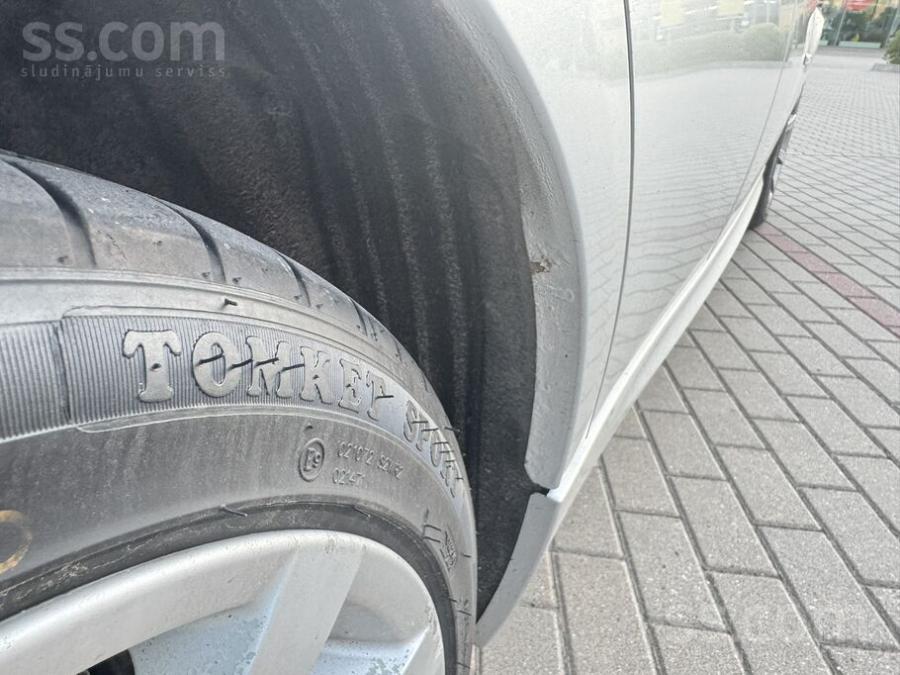 Grey BMW 320 2009 in Riga, with an engine capacity of 2.00 L and mileage of 342 thousand km for 3850 €, photo 21 on AUTOMOTO.COM.LV