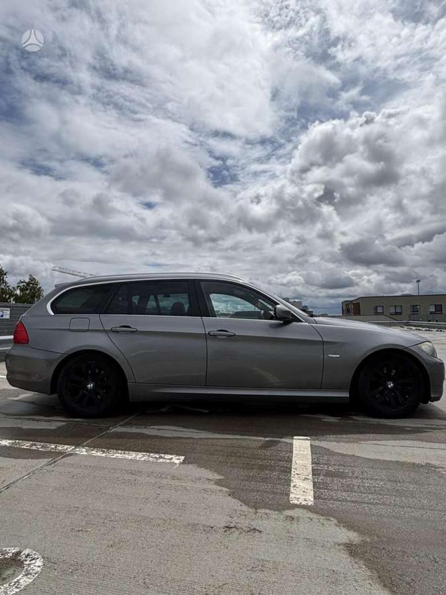 Grey BMW 320 2009 in Vilnius, with an engine capacity of 2.00 L and mileage of 408 thousand km for 3300 €, photo 8 on AUTOMOTO.COM.LV