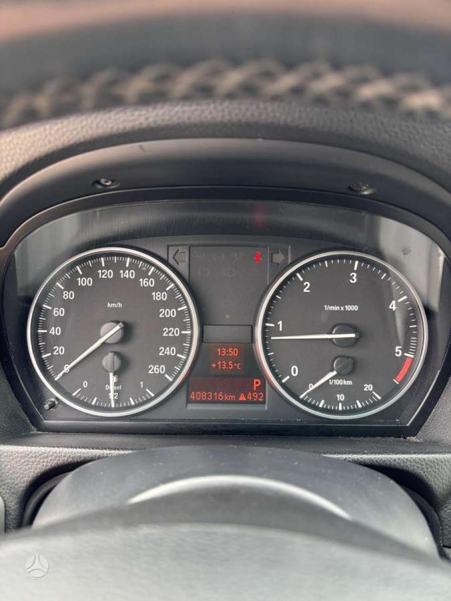 Grey BMW 320 2009 in Vilnius, with an engine capacity of 2.00 L and mileage of 408 thousand km for 3300 €, photo 20 on AUTOMOTO.COM.LV