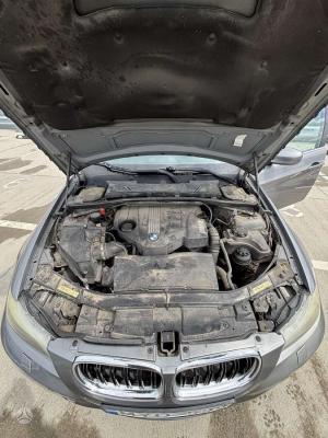 Grey BMW 320 2009 in Vilnius, with an engine capacity of 2.00 L and mileage of 408 thousand km for 3300 €, photo 22 on AUTOMOTO.COM.LV