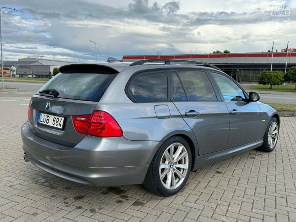 Grey BMW 320 2009 in Panevezys, with an engine capacity of 2.00 L and mileage of 294 thousand km for 3399 €, photo 8 on AUTOMOTO.COM.LV
