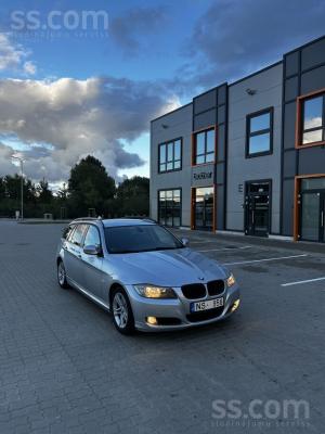 Pelēks BMW 320 2009 Rīga, ar dzinēja tilpumu 2.00 L un nobraukumu 281 tūkst. km par 4300 €, foto  vietnē AUTOMOTO.COM.LV