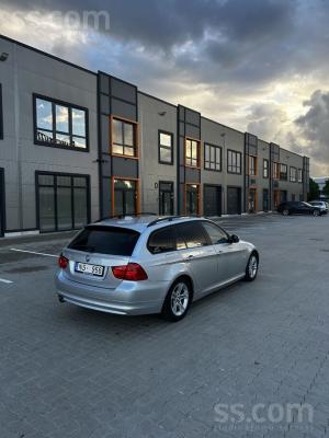Pelēks BMW 320 2009 Rīga, ar dzinēja tilpumu 2.00 L un nobraukumu 281 tūkst. km par 4300 €, foto 5 vietnē AUTOMOTO.COM.LV