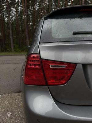 Pelēks BMW 320 2009 Druskininkai, ar dzinēja tilpumu 2.00 L un nobraukumu 288 tūkst. km par 4500 €, foto 4 vietnē AUTOMOTO.COM.LV