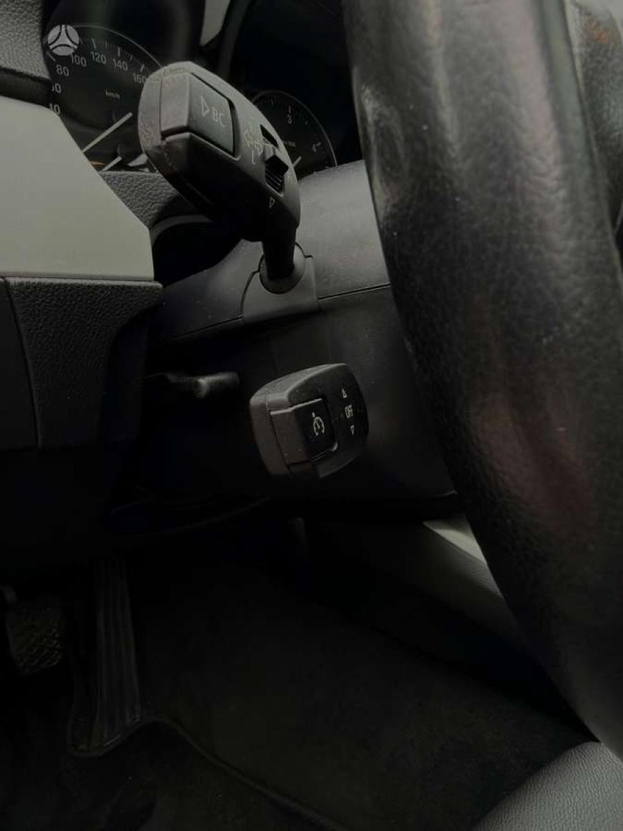 Pelēks BMW 320 2009 Druskininkai, ar dzinēja tilpumu 2.00 L un nobraukumu 288 tūkst. km par 4500 €, foto 18 vietnē AUTOMOTO.COM.LV