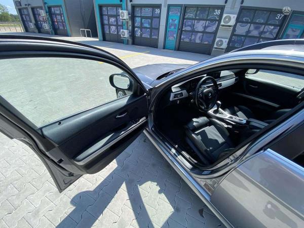 Pelēks BMW 320 2009 Viļņa, ar dzinēja tilpumu 2.00 L un nobraukumu 271 tūkst. km par 5500 €, foto 6 vietnē AUTOMOTO.COM.LV