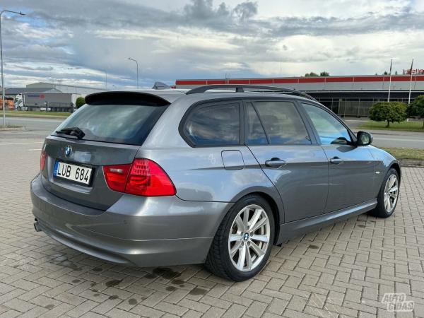 Grey BMW 320 2009 in Panevezys, with an engine capacity of 2.00 L and mileage of 294 thousand km for 3250 €, photo 10 on AUTOMOTO.COM.LV