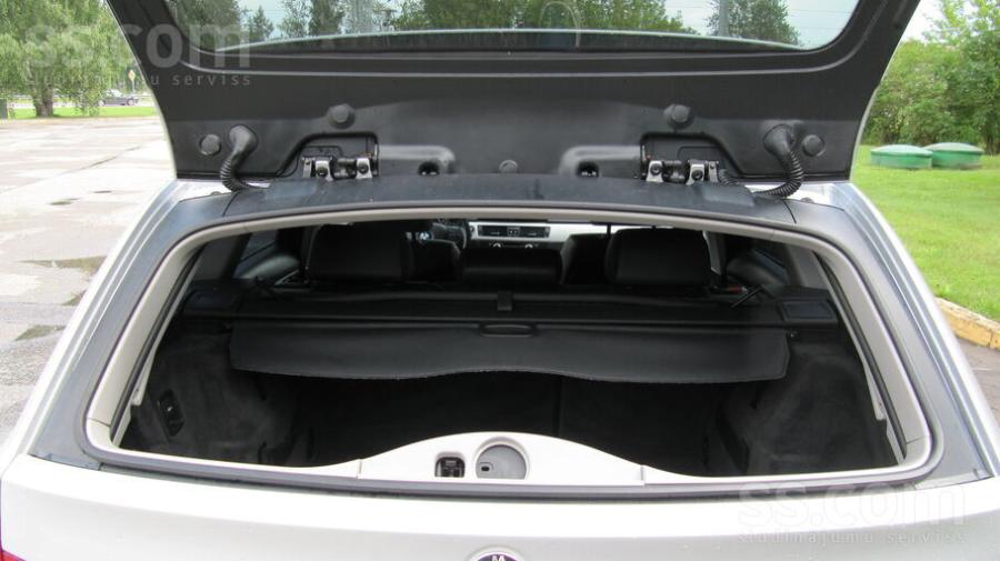 Pelēks BMW 320 2009 Rīga, ar dzinēja tilpumu 2.00 L un nobraukumu 300 tūkst. km par 5650 €, foto 6 vietnē AUTOMOTO.COM.LV