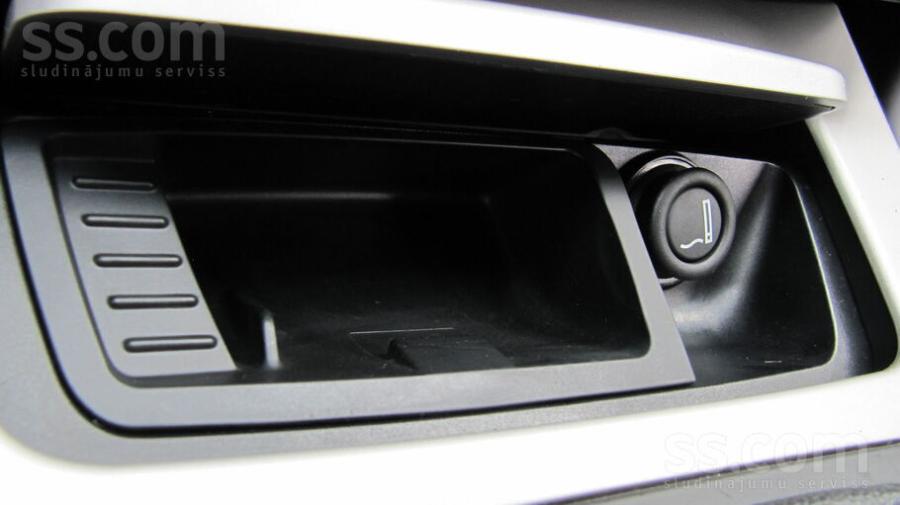 Pelēks BMW 320 2009 Rīga, ar dzinēja tilpumu 2.00 L un nobraukumu 300 tūkst. km par 5650 €, foto 15 vietnē AUTOMOTO.COM.LV