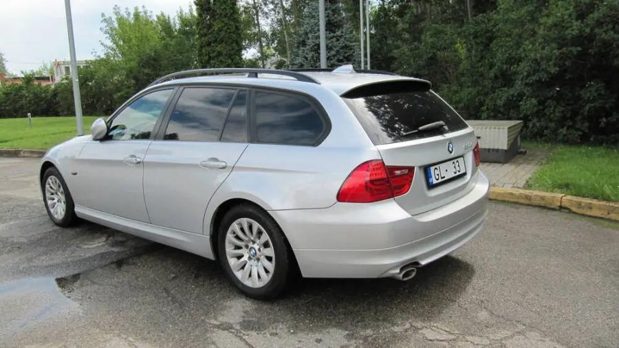 Pelēks BMW 320 2009 Rīga, ar dzinēja tilpumu 2.00 L un nobraukumu 300 tūkst. km par 5650 €, foto 17 vietnē AUTOMOTO.COM.LV