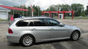 Pelēks BMW 320 2009 Rīga, ar dzinēja tilpumu 2.00 L un nobraukumu 300 tūkst. km par 5650 €, foto 21 vietnē AUTOMOTO.COM.LV