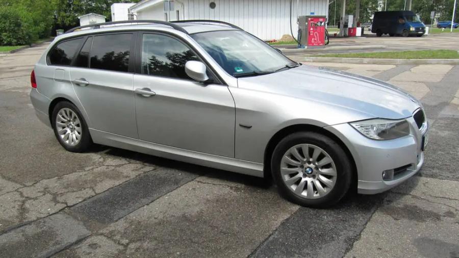 Pelēks BMW 320 2009 Rīga, ar dzinēja tilpumu 2.00 L un nobraukumu 300 tūkst. km par 5650 €, foto 22 vietnē AUTOMOTO.COM.LV