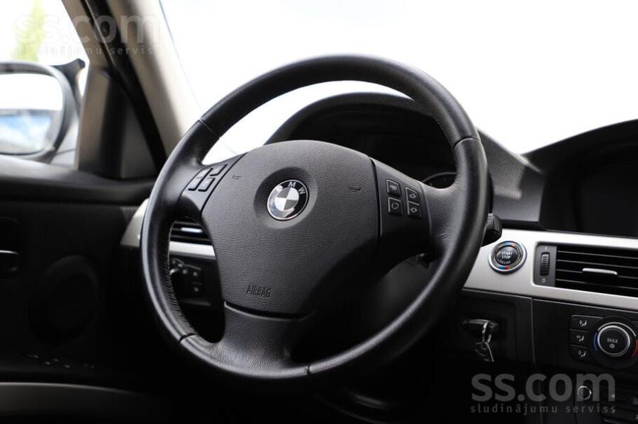 Grey BMW 320 2009 in Tukums, with an engine capacity of 2.00 L and mileage of 364 thousand km for 4290 €, photo 8 on AUTOMOTO.COM.LV
