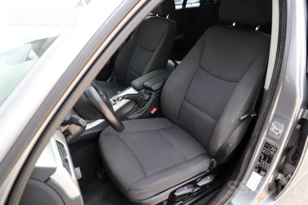 Pelēks BMW 320 2009 Tukums, ar dzinēja tilpumu 2.00 L un nobraukumu 364 tūkst. km par 4290 €, foto 8 vietnē AUTOMOTO.COM.LV