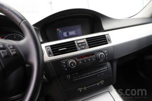 Grey BMW 320 2009 in Tukums, with an engine capacity of 2.00 L and mileage of 364 thousand km for 4290 €, photo 10 on AUTOMOTO.COM.LV
