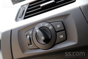 Grey BMW 320 2009 in Tukums, with an engine capacity of 2.00 L and mileage of 364 thousand km for 4290 €, photo 12 on AUTOMOTO.COM.LV
