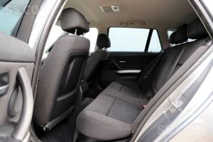 Grey BMW 320 2009 in Tukums, with an engine capacity of 2.00 L and mileage of 364 thousand km for 4290 €, photo 13 on AUTOMOTO.COM.LV