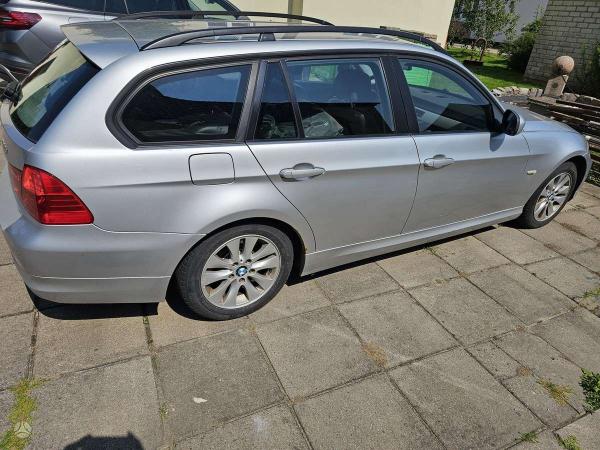 Pelēks BMW 320 2009 Gargždai, ar dzinēja tilpumu 2.00 L un nobraukumu 264 tūkst. km par 3600 €, foto 2 vietnē AUTOMOTO.COM.LV