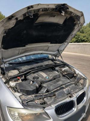Pelēks BMW 320 2009 Gargždai, ar dzinēja tilpumu 2.00 L un nobraukumu 264 tūkst. km par 3600 €, foto 5 vietnē AUTOMOTO.COM.LV