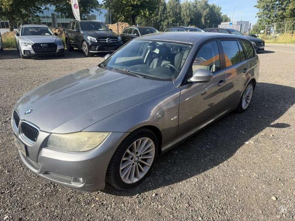 Pelēks BMW 320 2009 Kauņa, ar dzinēja tilpumu 2.00 L un nobraukumu 283 tūkst. km par 2850 €, foto 1 vietnē AUTOMOTO.COM.LV