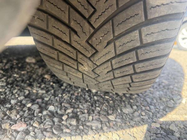 Pelēks BMW 320 2009 Kauņa, ar dzinēja tilpumu 2.00 L un nobraukumu 283 tūkst. km par 2850 €, foto 8 vietnē AUTOMOTO.COM.LV